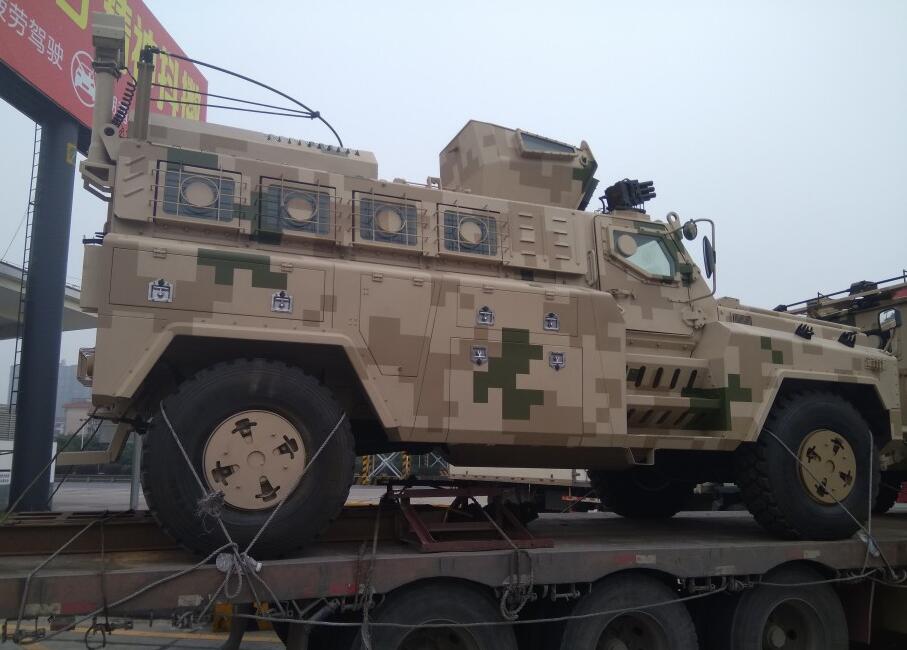 VT5外贸轻坦抢先看 96B加装城市战升级套件