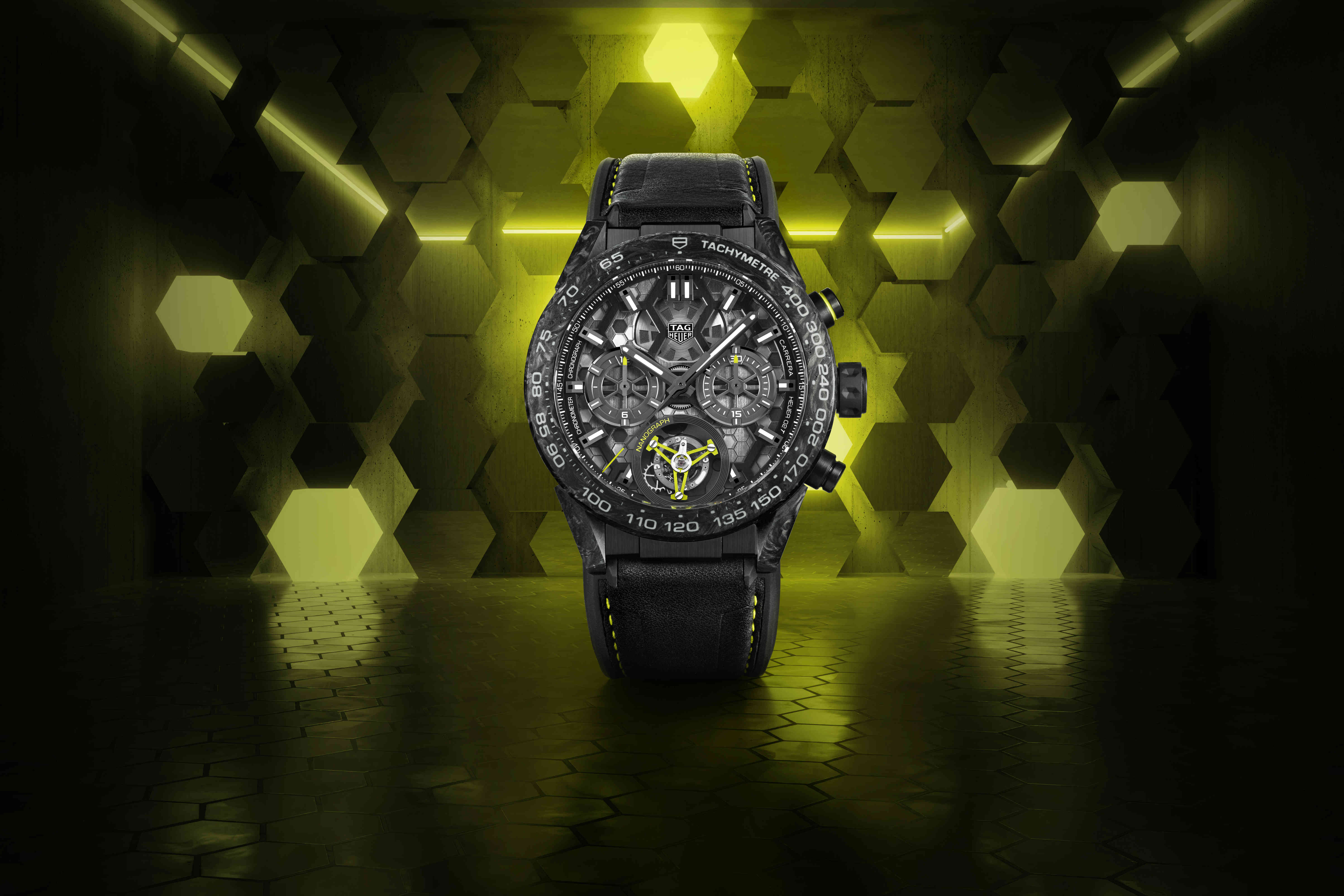 泰格豪雅卡莱拉系列陀飞轮NANOGRAPHY纳米腕表再创制表工艺新高度_凤凰网