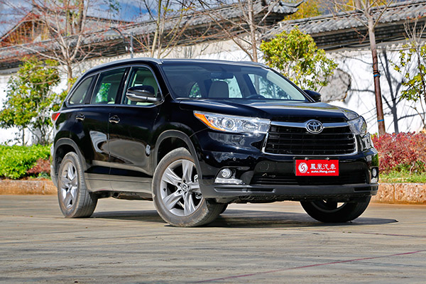 2.0T 7座四驱中型SUV 均配全景天窗_凤凰网