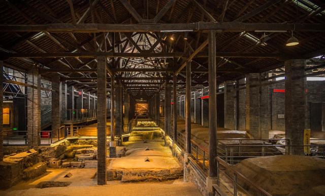 水井坊化身＂成都名片＂见证中俄城市友好交流_凤凰网商业